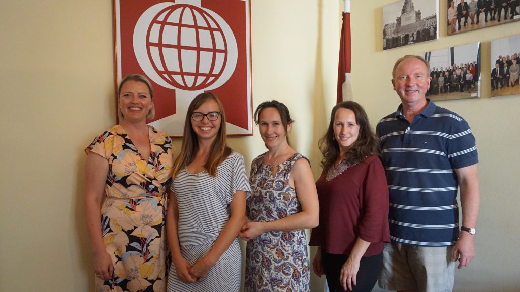 PBLA pārstāvji tiekas ar latviešiem no Dienvidāfrikas - Pasaules brīvo ...